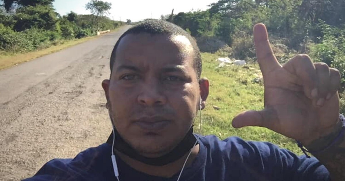 Juicio contra activista Alejandro Garlobo: enfrenta 6 años de petición ...